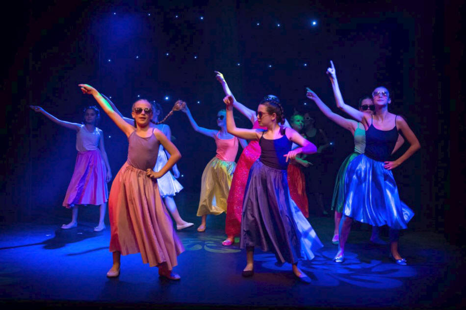 The Twelve Dancing Princesses the-twelve-dancing-princesses